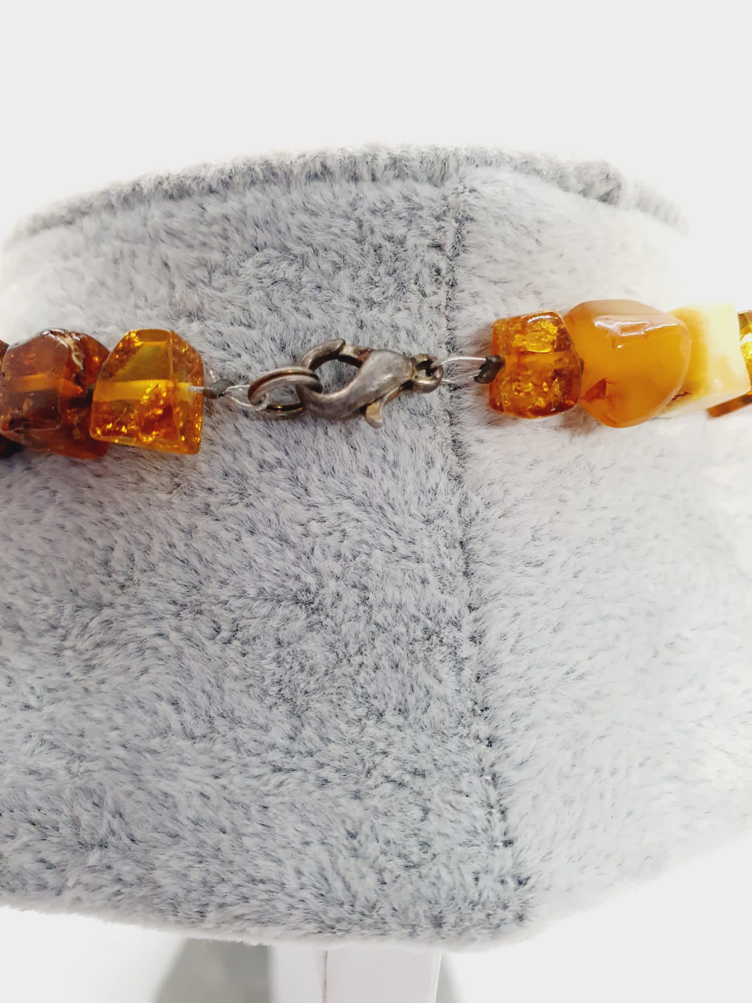Barnsteen ketting – De Lachende Boedha